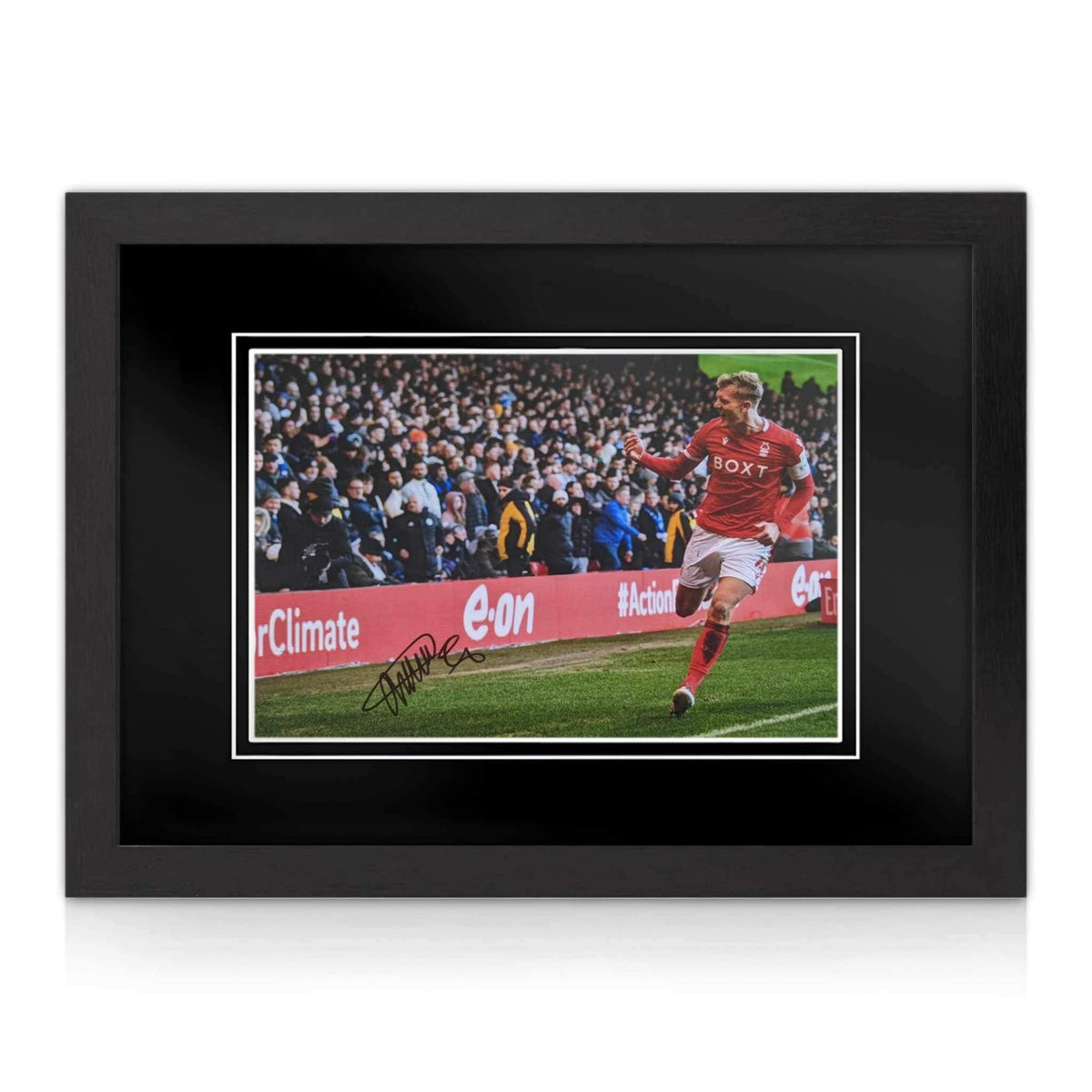 Joe Worrall Signed A4 Photo – The Collectors Corner