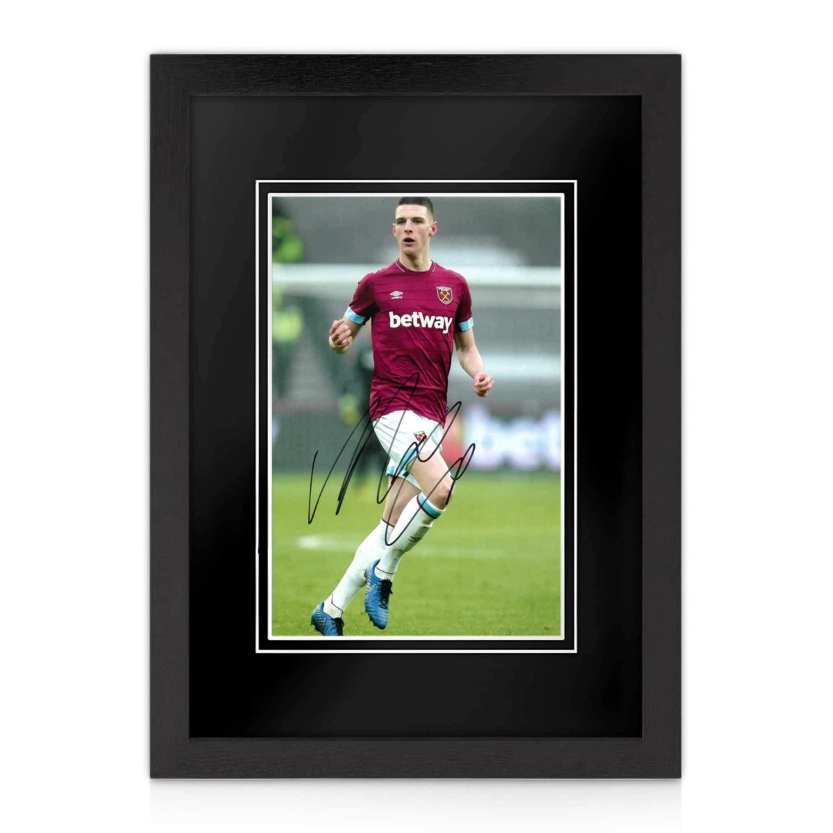 Declan Rice Signed 12x8 Photo – The Collectors Corner