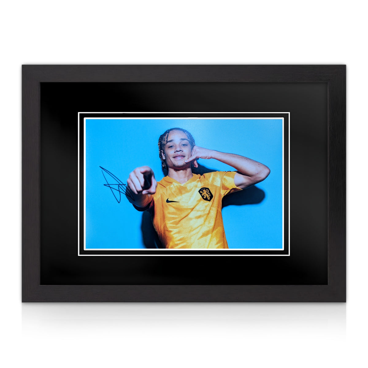 Xavi Simons Signed A4 – The Collectors Corner