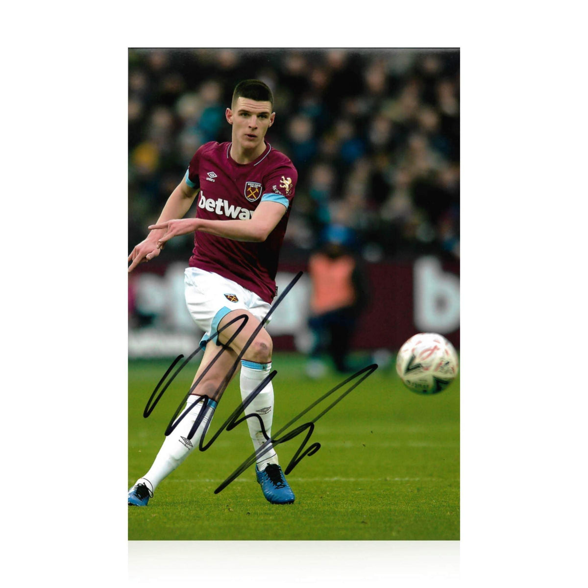 Declan Rice Signed 12x8 Photo – The Collectors Corner