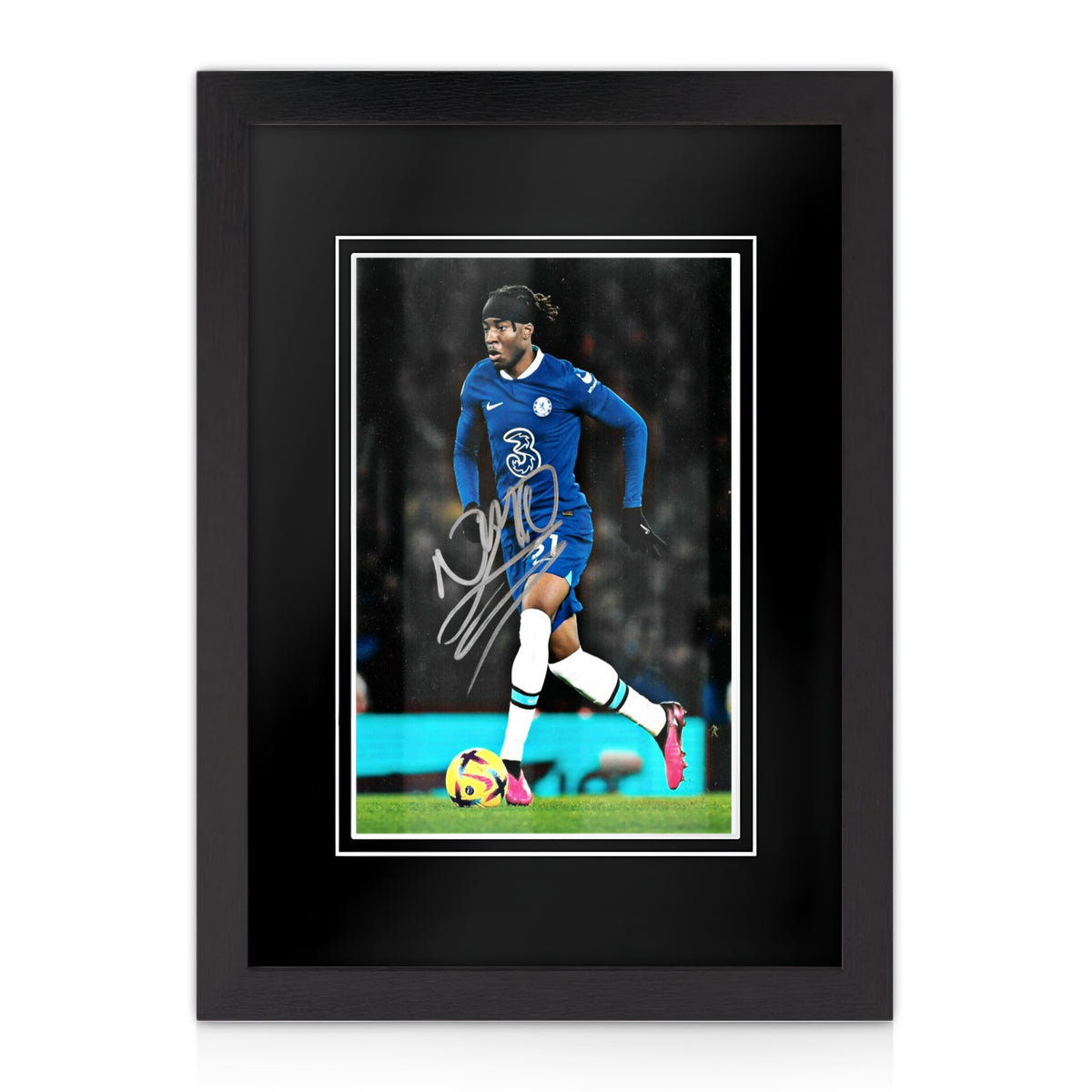Noni Madueke Signed 12x8 Photo – The Collectors Corner