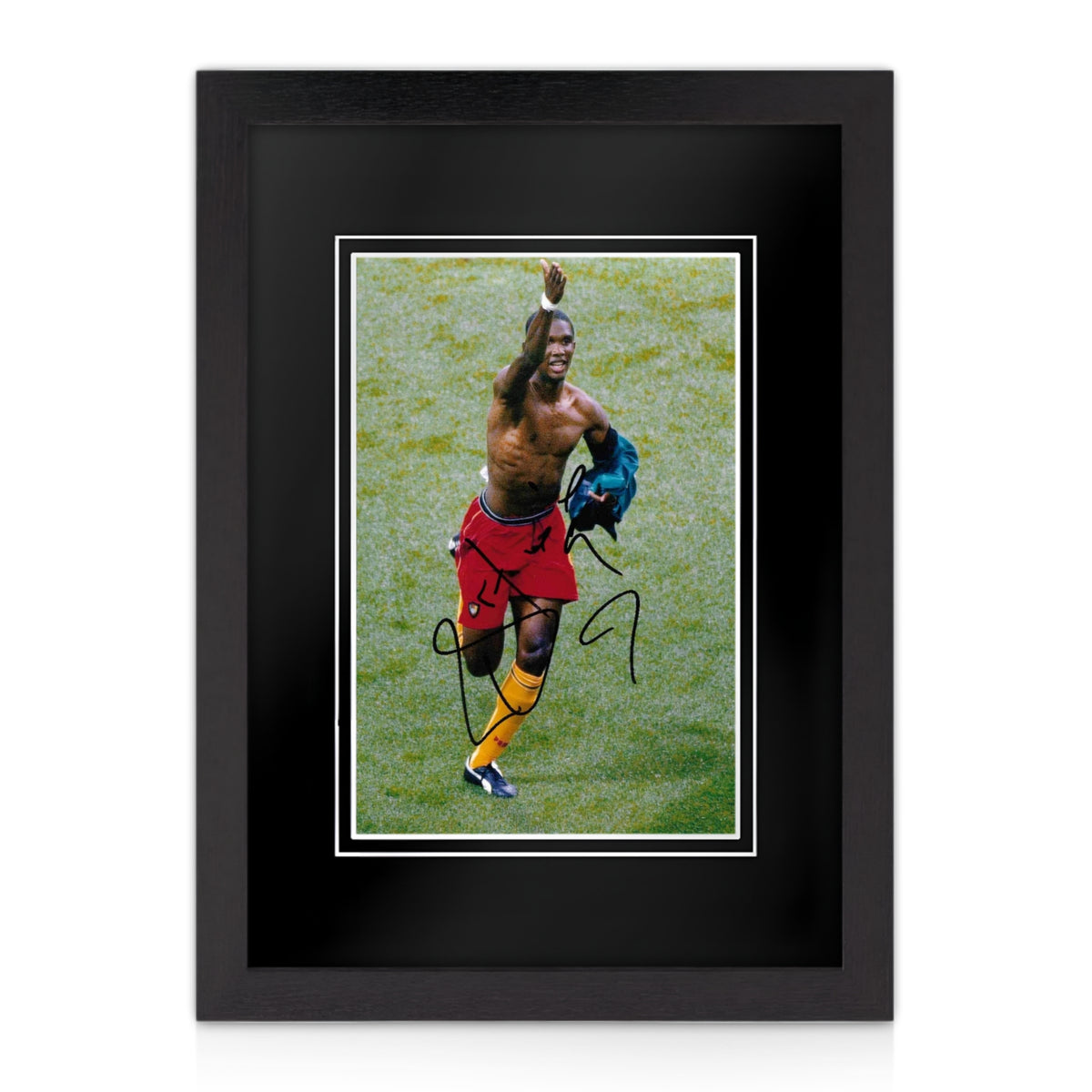 Samuel Eto’o Signed 12x8 Photo – The Collectors Corner
