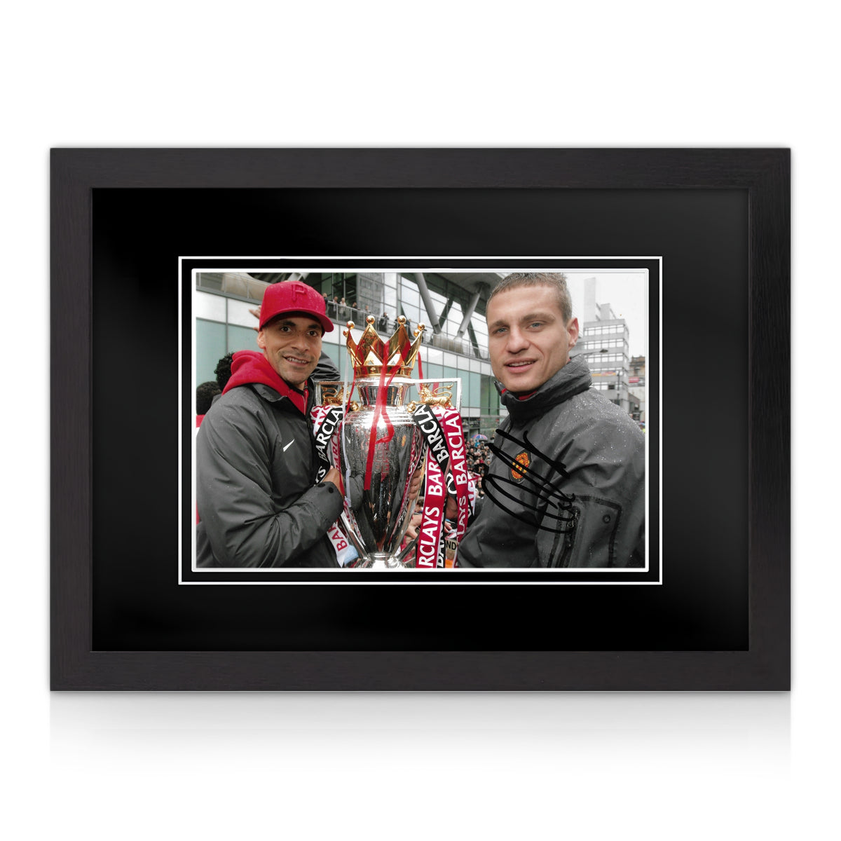 Nemanja Vidic Signed 12x8 Photo – The Collectors Corner